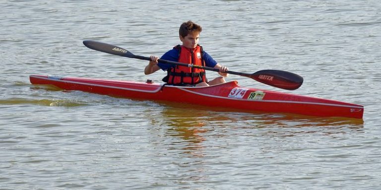 Canoagem slalom: história olímpica e características. Entenda!